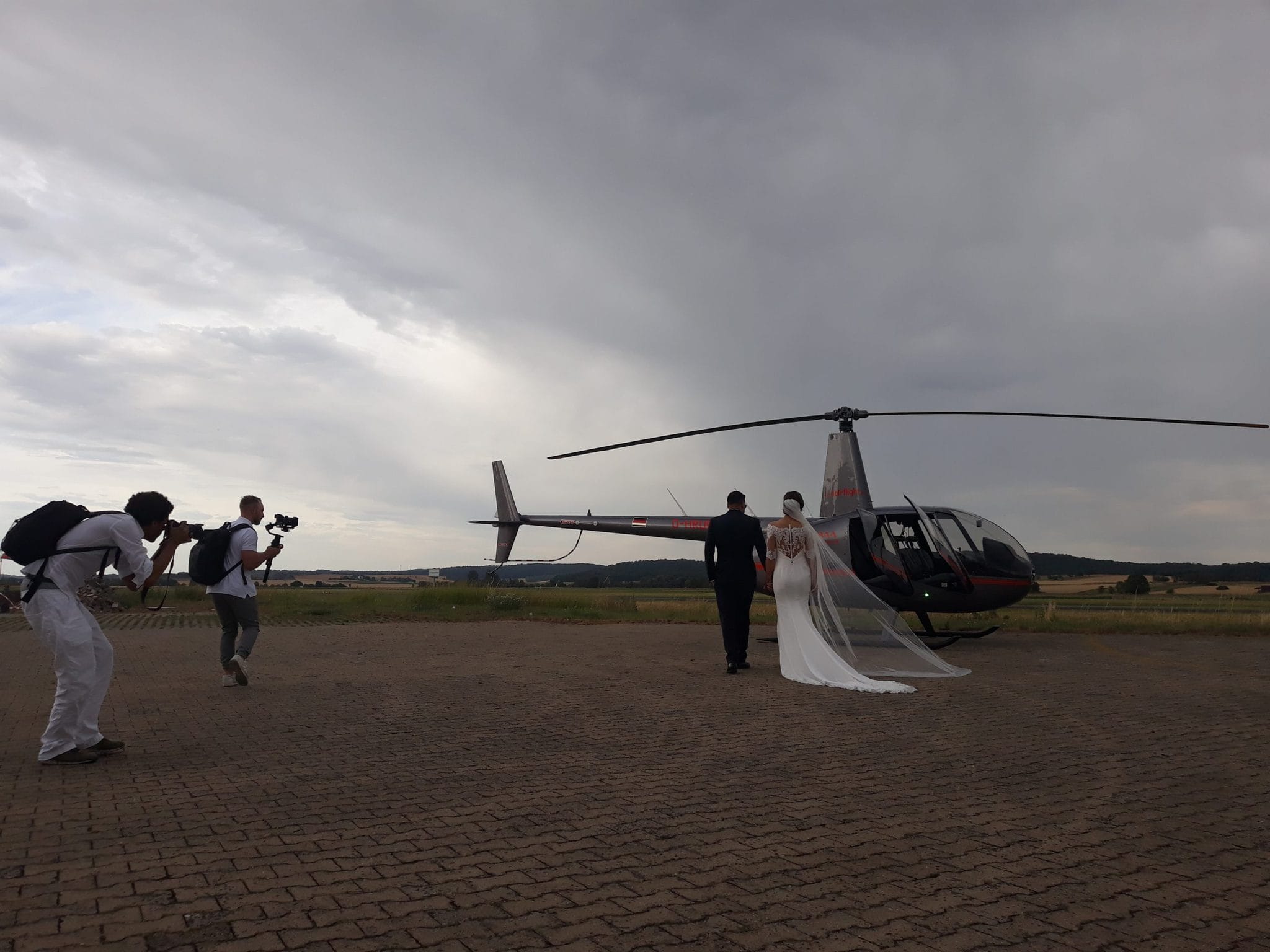 Media: Bilder von unserem Flugplatz - HELI-FLIGHT GmbH & Co.KG